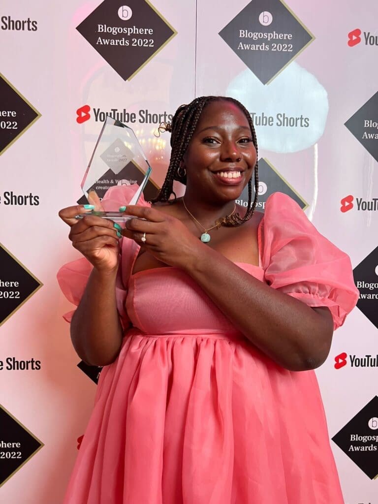 The Fifth wins two Blogosphere Awards - Fifth